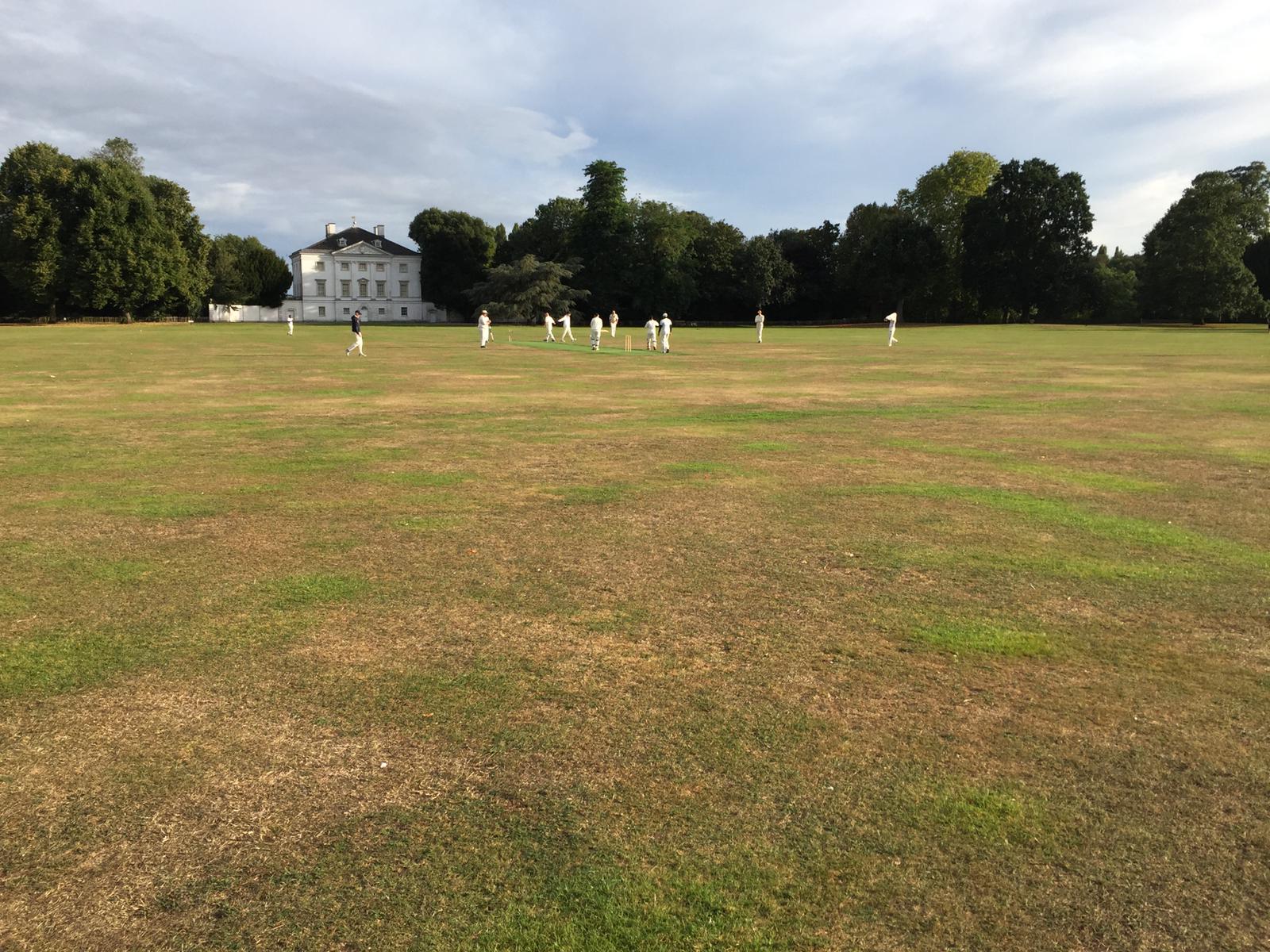 Crossbats squeeze home at Marble Hill | St Anne's Allstars